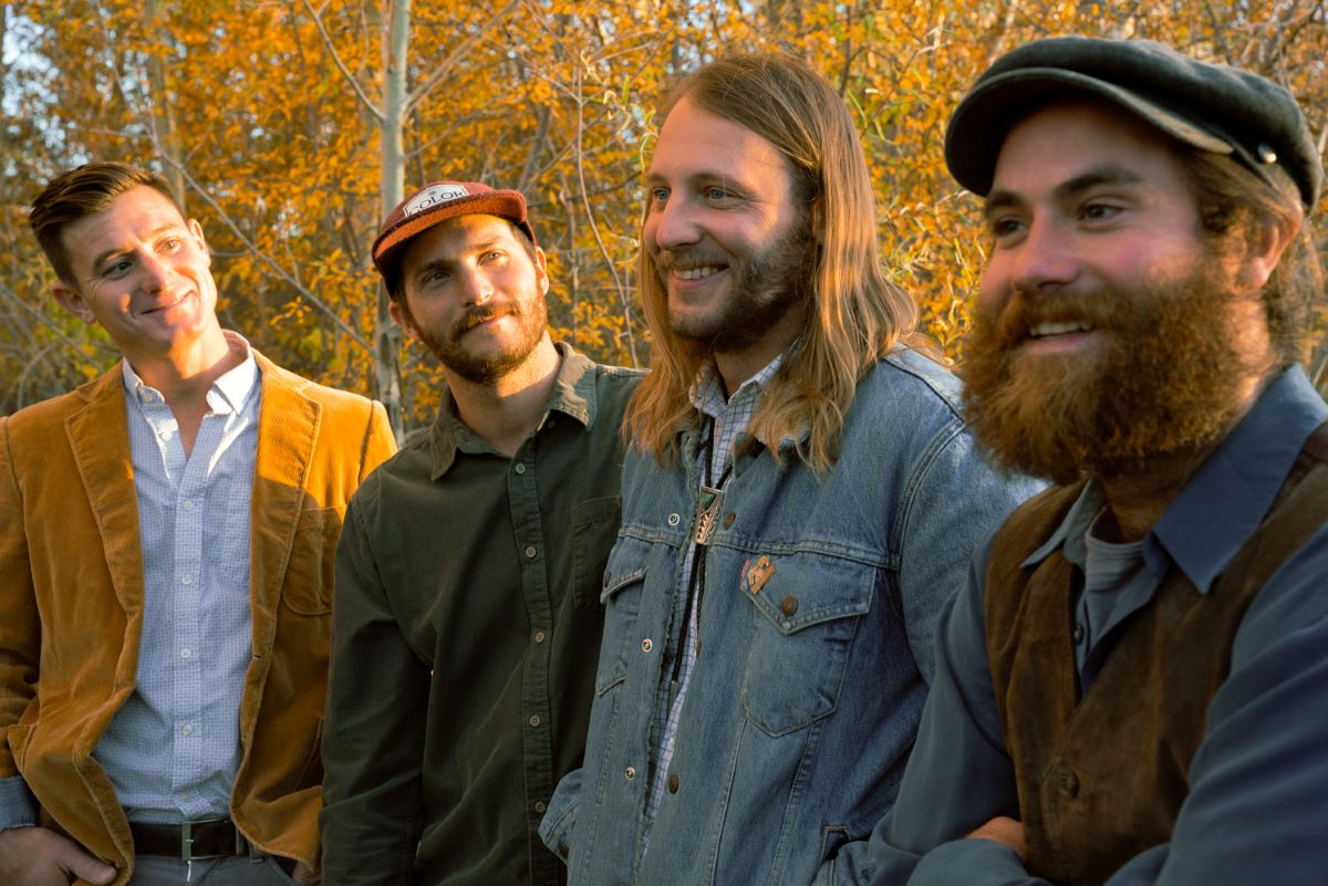 The Runaway Grooms On Broken Van Transmissions And Their Inspirational The Runaway Grooms On Broken Van Transmissions And Their Inspirational
